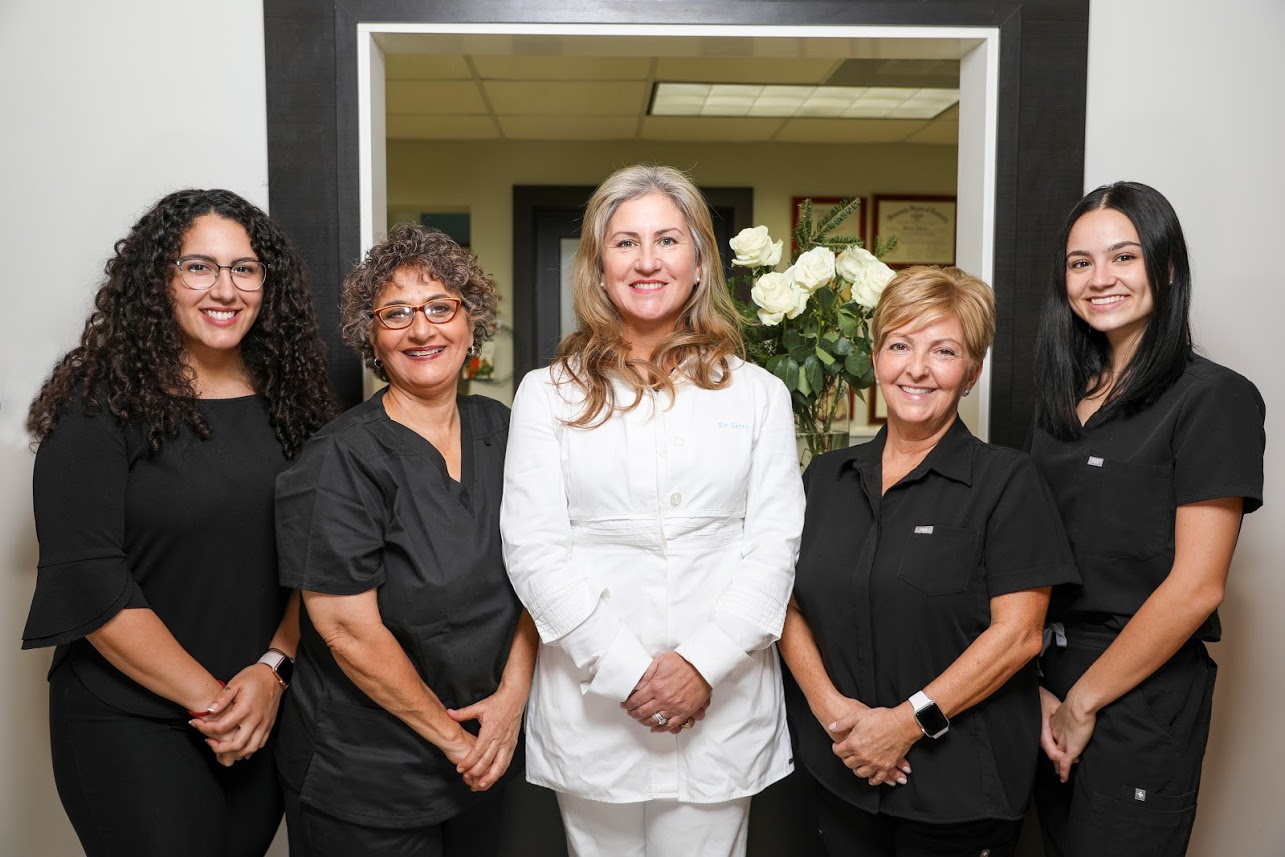 Periodontist and Implant Dentist in Miami, FL | Miami Implant Perio